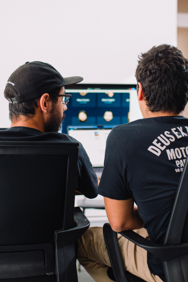 UXDivers | Creating Seamless User Experiences Across Platforms